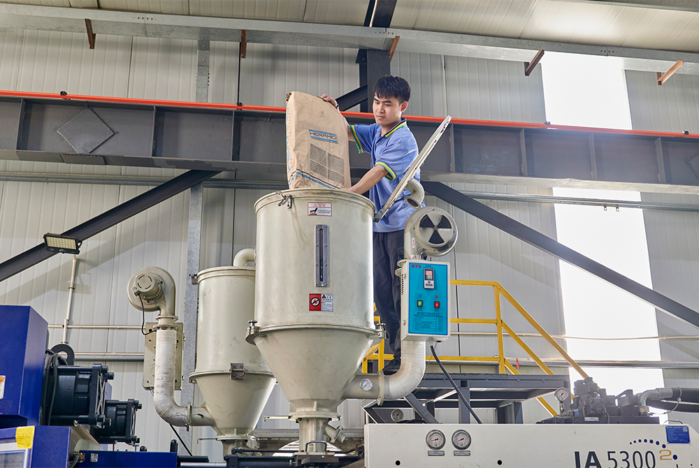 and two large haitian 2k injection molding machines which can meet the ...